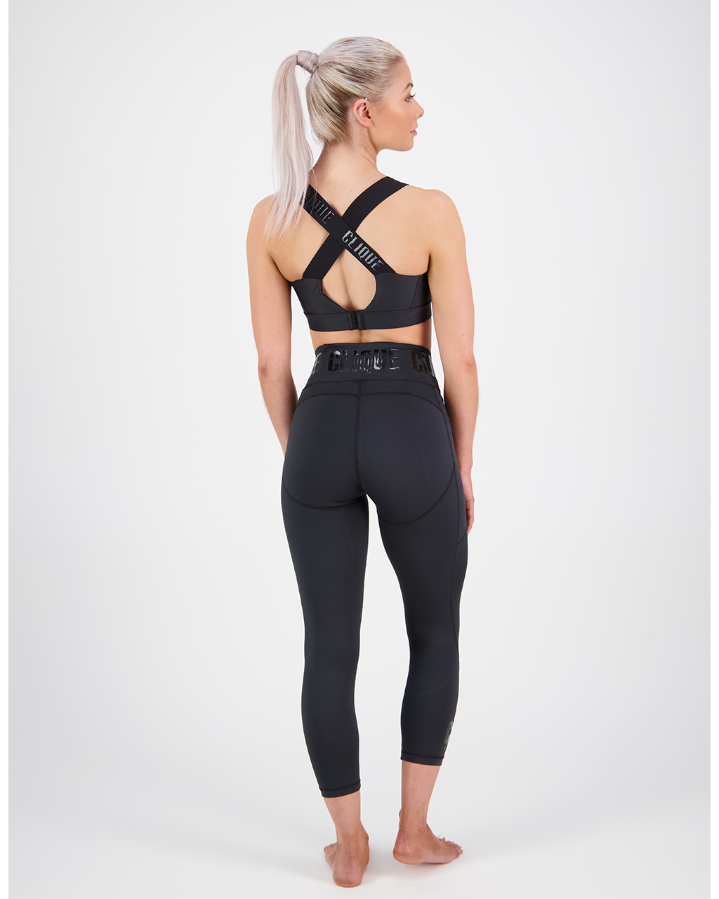 Clique Super Support Bra - Stealth – Fearless Wanaka